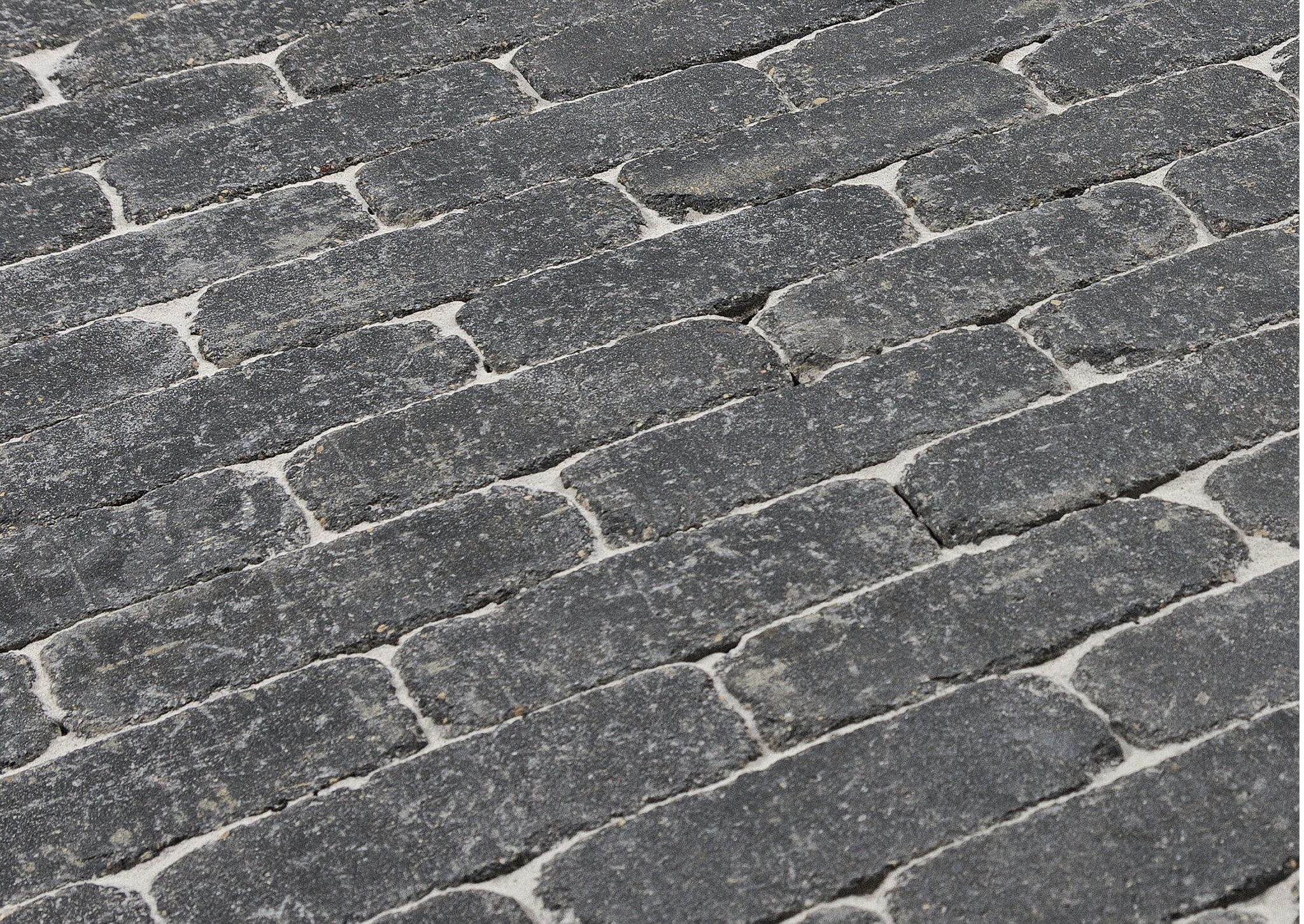 Corda Antik Anthrazit jetzt im - Gerwing Steinshop